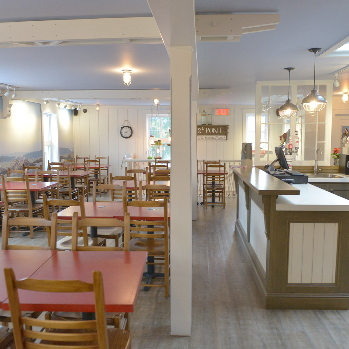 Poissonnerie Lauzier, bistro de la mer - Tourisme Bas-Saint-Laurent