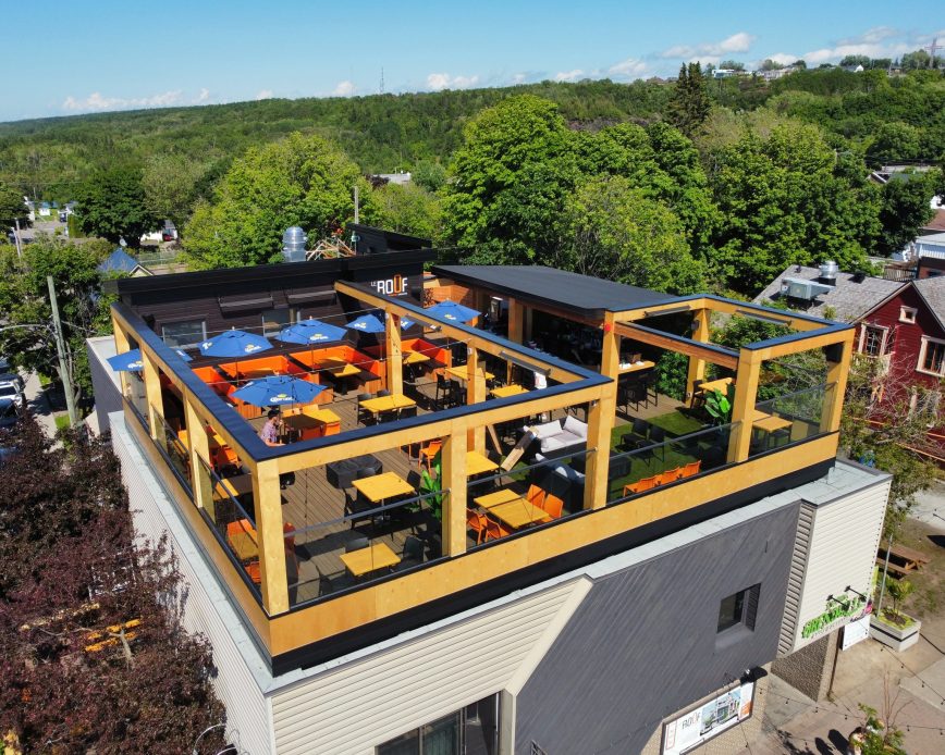 Des terrasses entre ciel et mer - Tourisme Bas-Saint-Laurent